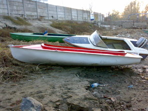 PRO BARCA - Vand barca iola 420 + motor 5 CP