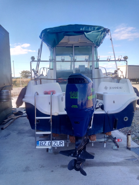 PRO BARCA - Vand barca Jeanneau Merry Fisher 585 + motor 140 CP + peridoc