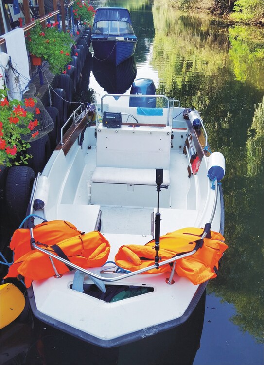 PRO BARCA - Vand barca Elan GT 495 + motor 100 CP + peridoc