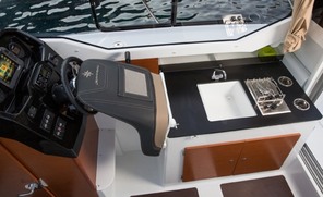 PRO BARCA - Vand barca JEANNEAU Merry Fisher 795 + motor 200 CP + peridoc